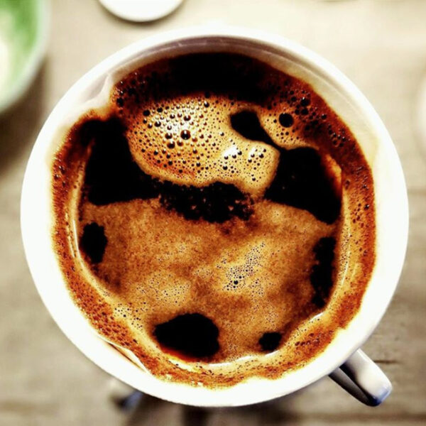 Zubereitung von Kaffee im Handfilter | Neue Zeiten